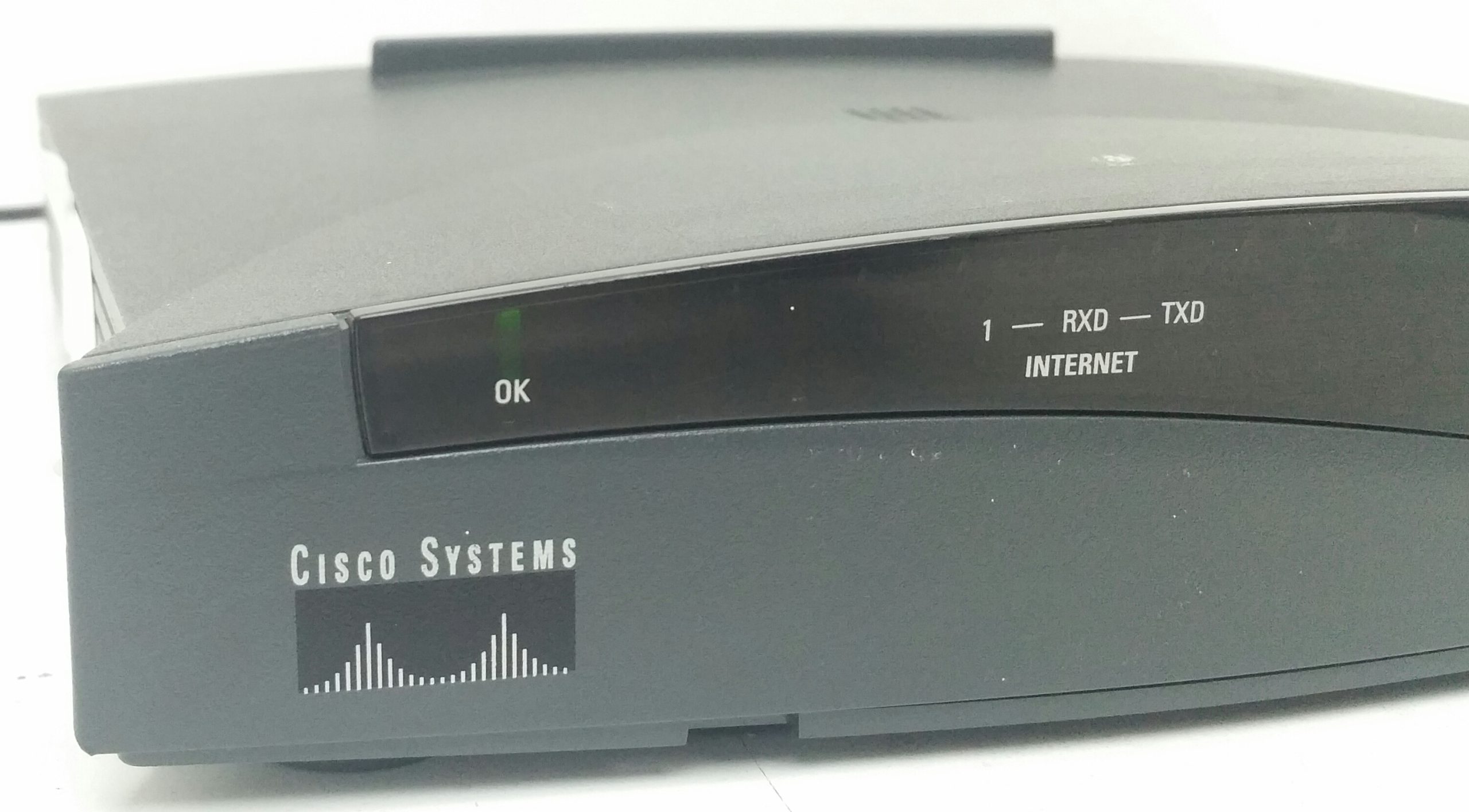 Cisco 800 Series Series 800 A 831 Ethernet Router – Refurbit Store
