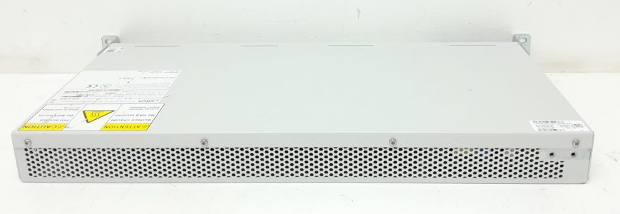 Adva FSP150-GE102Pro(EFMH) Fibre Channel Hub Switch – Refurbit Store
